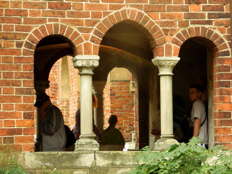 Seeing Ourselves Through Other’s Eyes: Anna Coates – Janet Givens